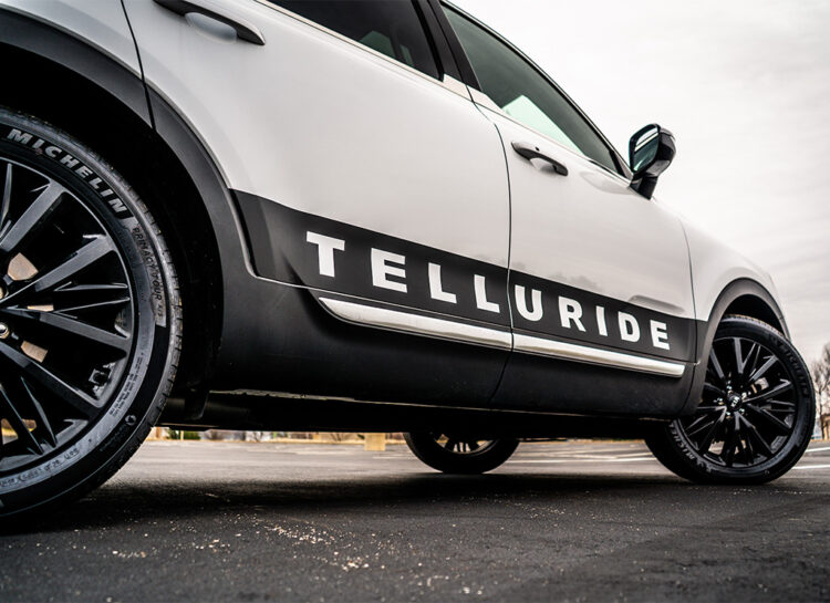 8 Of The Best Upgrades for the Kia Telluride – VIP Auto Accessories Blog