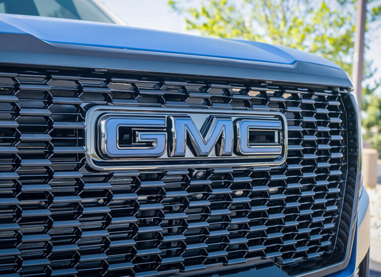 Making A Satin Indigo 2023 GMC Yukon Denali – VIP Auto Accessories Blog