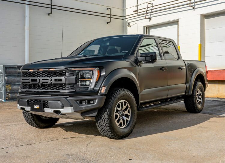 Here’s Why Chrome Delete is the Best Car Trend – VIP Auto Accessories Blog