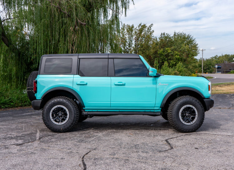 Building a Tiffany Blue and White 2024 Ford Bronco – VIP Auto ...