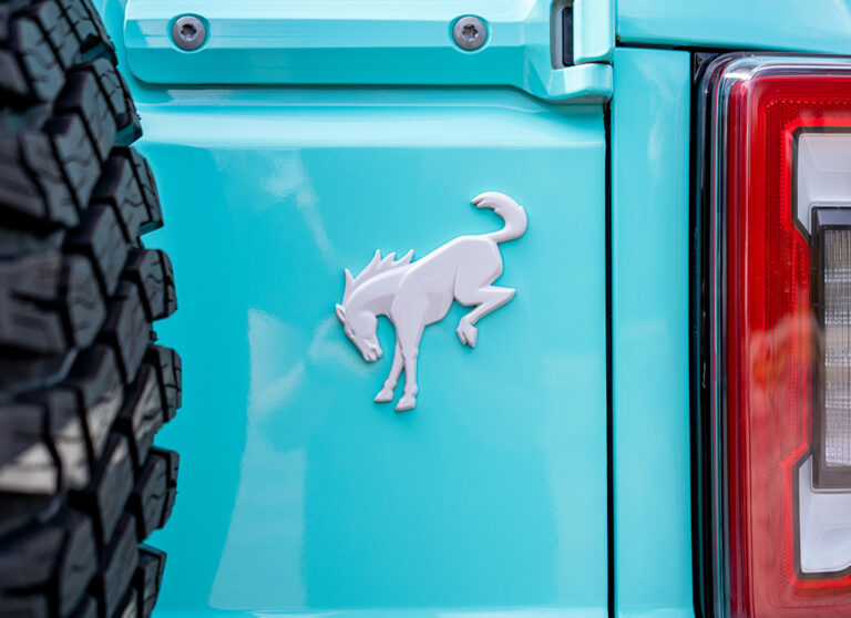 Building a Tiffany Blue and White 2024 Ford Bronco – VIP Auto ...